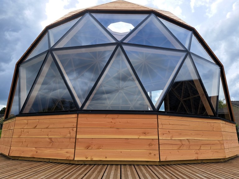 Dômes géodésiques – Xyloma Construction Bois