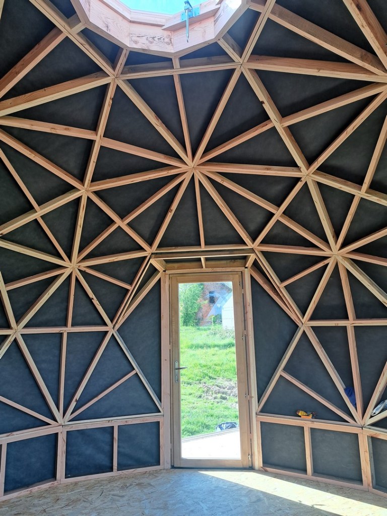 Dômes géodésiques – Xyloma Construction Bois : charpente créative ...