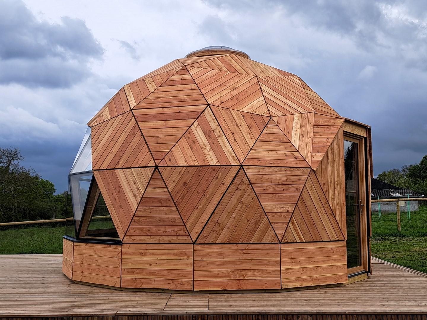Dômes géodésiques – Xyloma Construction Bois : charpente créative ...