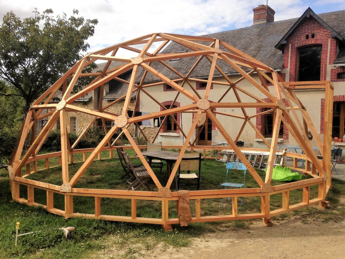 Dômes géodésiques – Xyloma Construction Bois : charpente créative ...