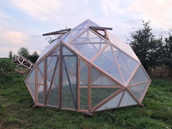 Zomes – Xyloma Construction Bois : charpente créative, structures ...